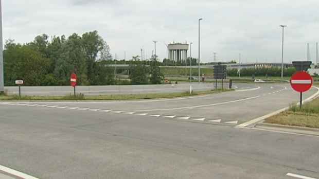 Spookrijder uit Mol rijdt van Geel-West tot Massenhoven aan de ...