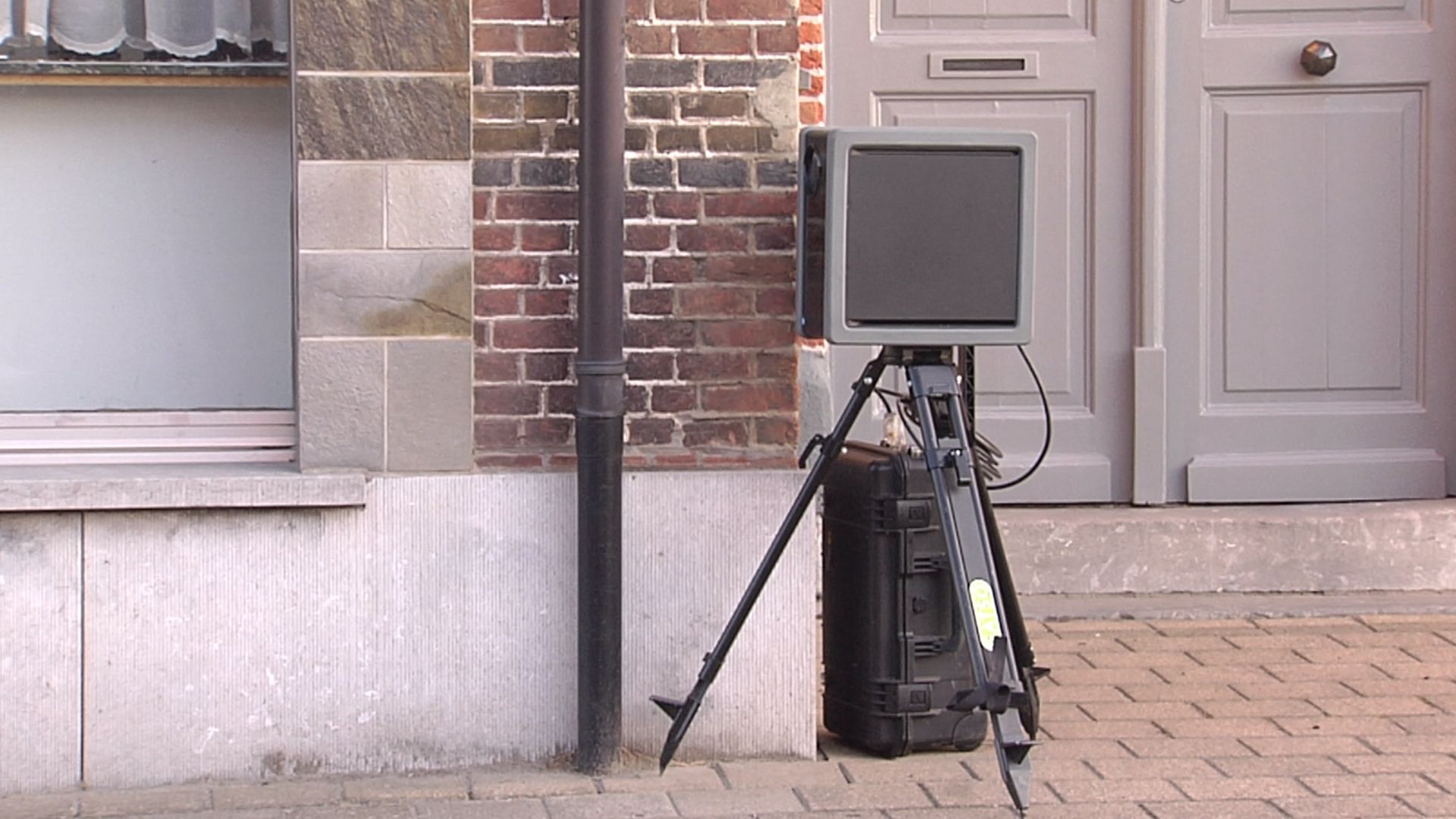 344 bestuurders lopen tegen de lamp bij snelheidscontroles in Balen ...