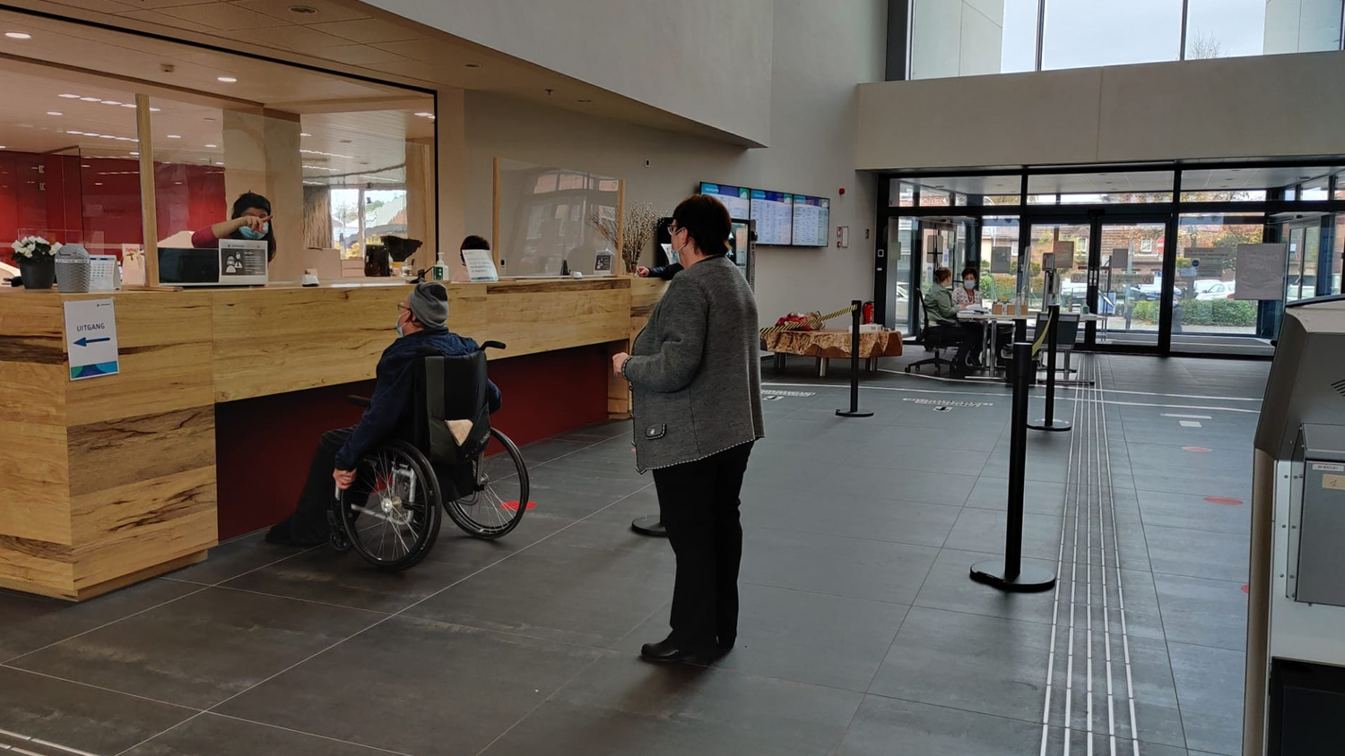 Geen bezoek meer toegelaten in ziekenhuizen | RTV Geen bezoek meer toegelaten in ziekenhuizen | RTV