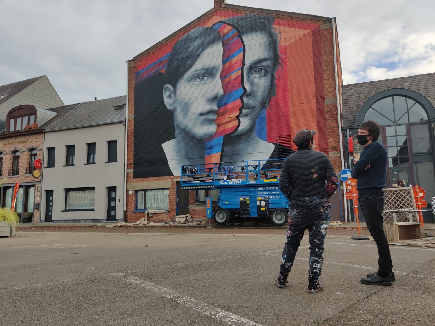 Geel krijgt nu echt kleur: derde graffiti-tekening in centrum | RTV