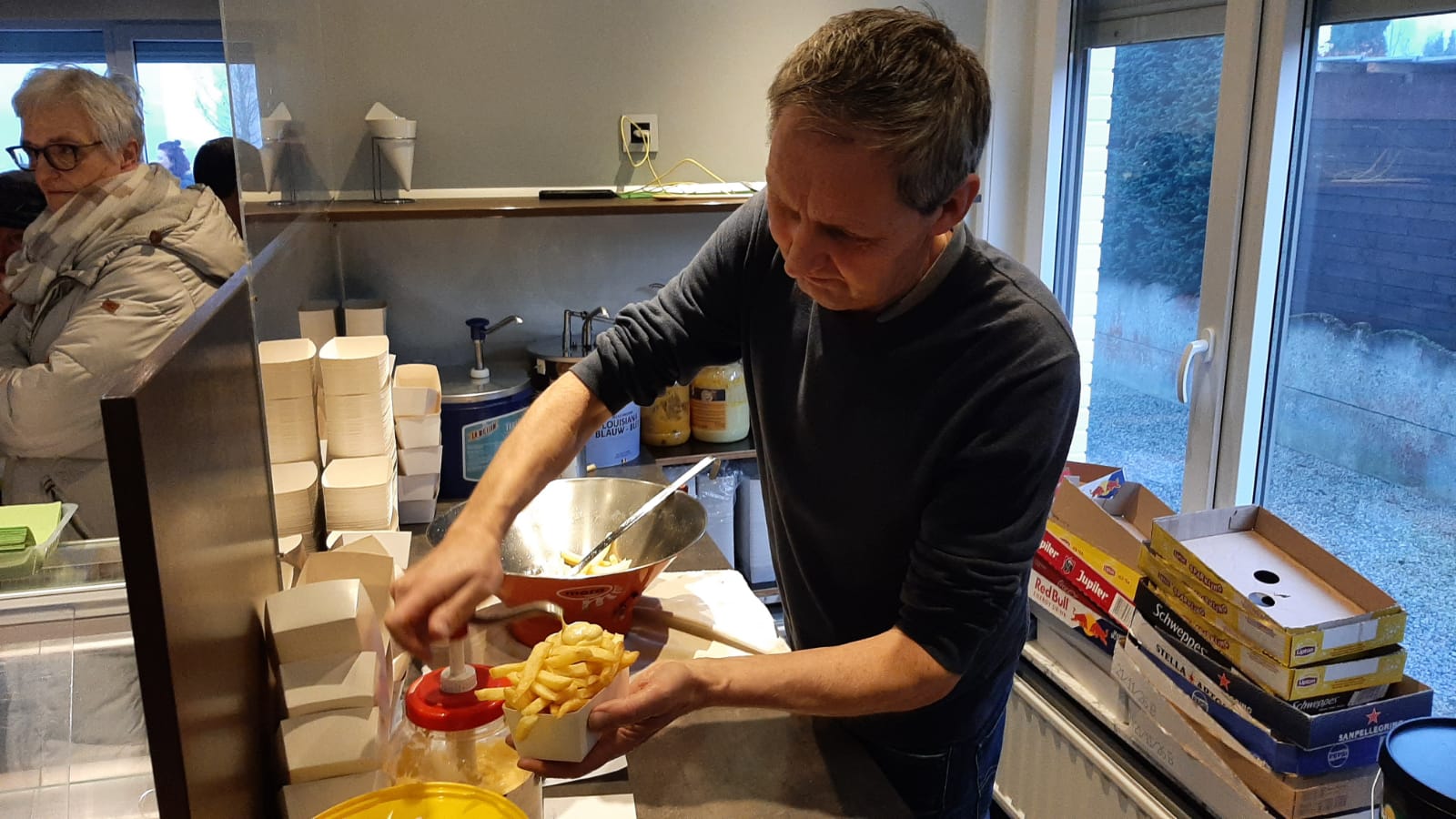 De Jakke stopt in Olen na 40 jaar met friet bakken | RTV