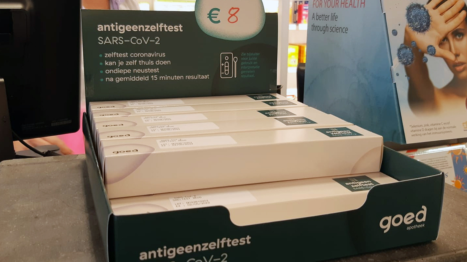 Stormloop op corona-zelftests bij Goed-apotheken blijft uit | RTV