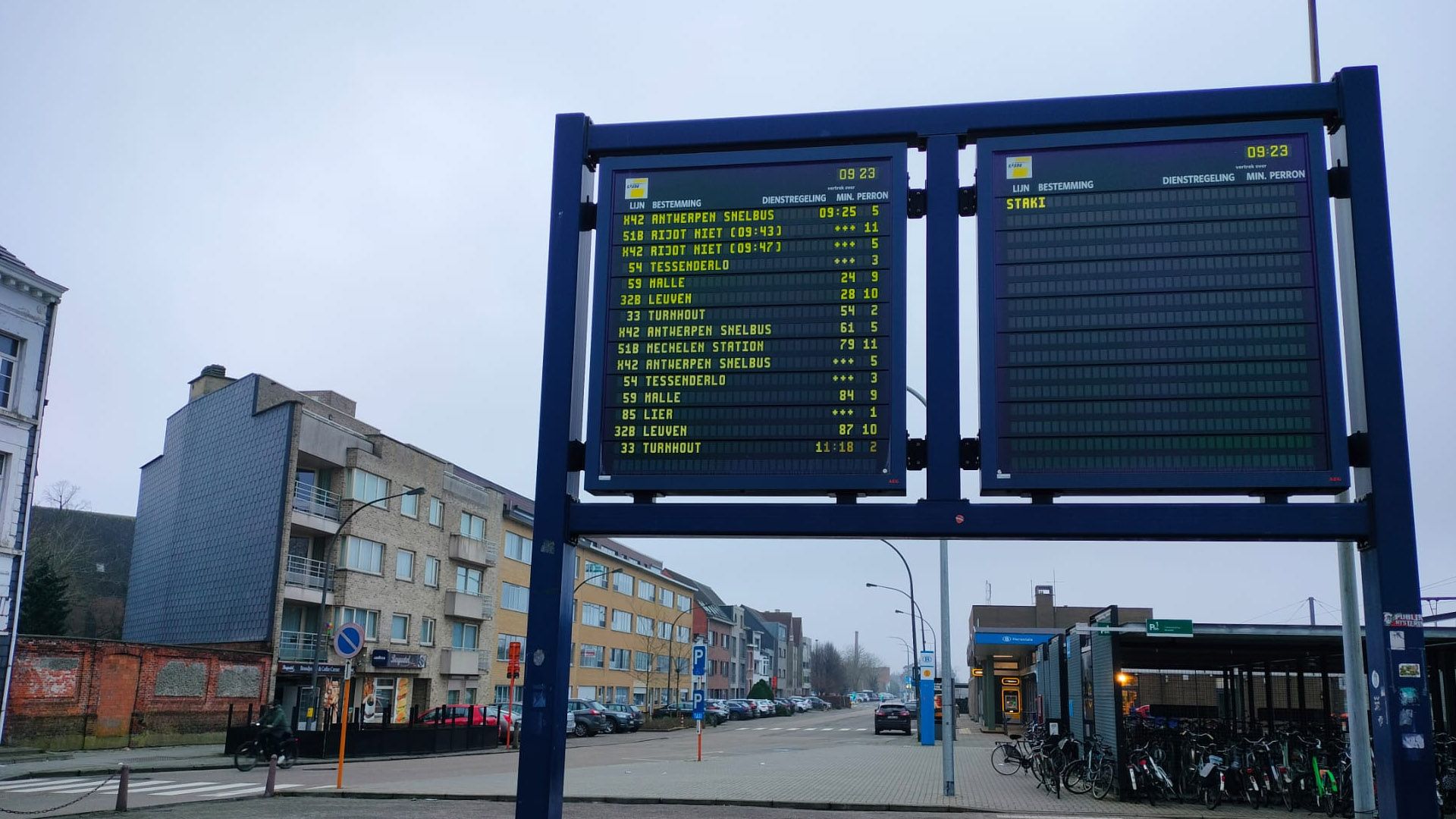 Hinder bij De Lijn, bpost, containerparken en afvalophaling door ...