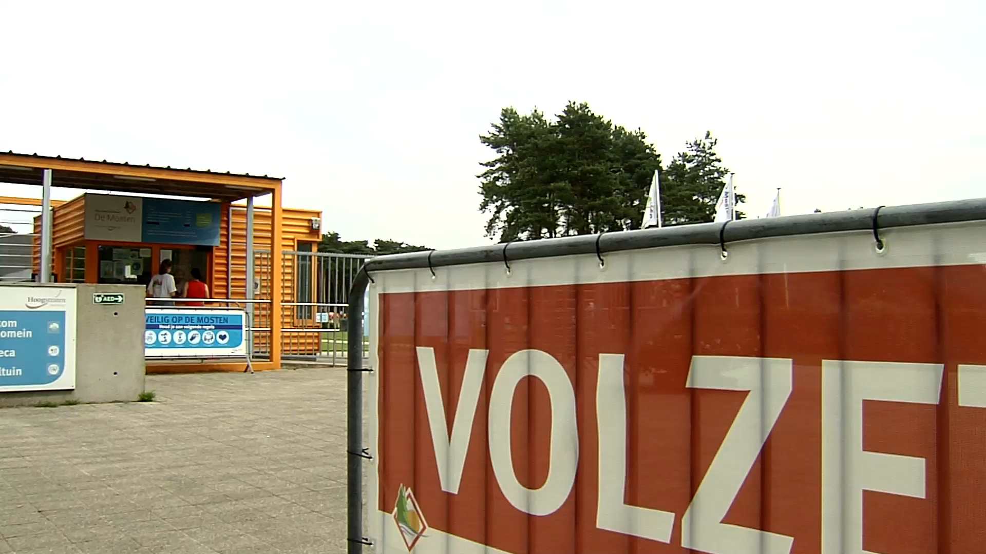 De Mosten uitverkocht dankzij stralende zon | RTV