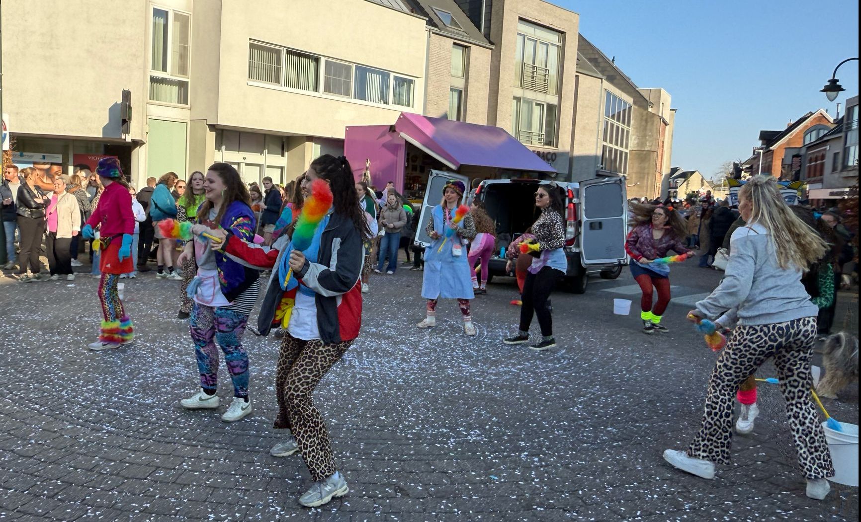 Stoeters in Herenthout beginnen aan carnavalsweek | RTV