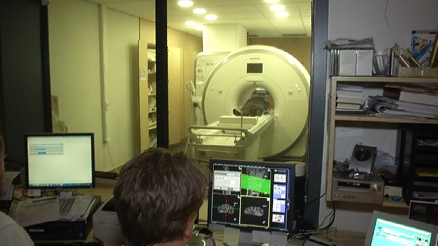 NMR-scanner voor Heilig Hartziekenhuis Mol moet wachttijden verkorten | RTV