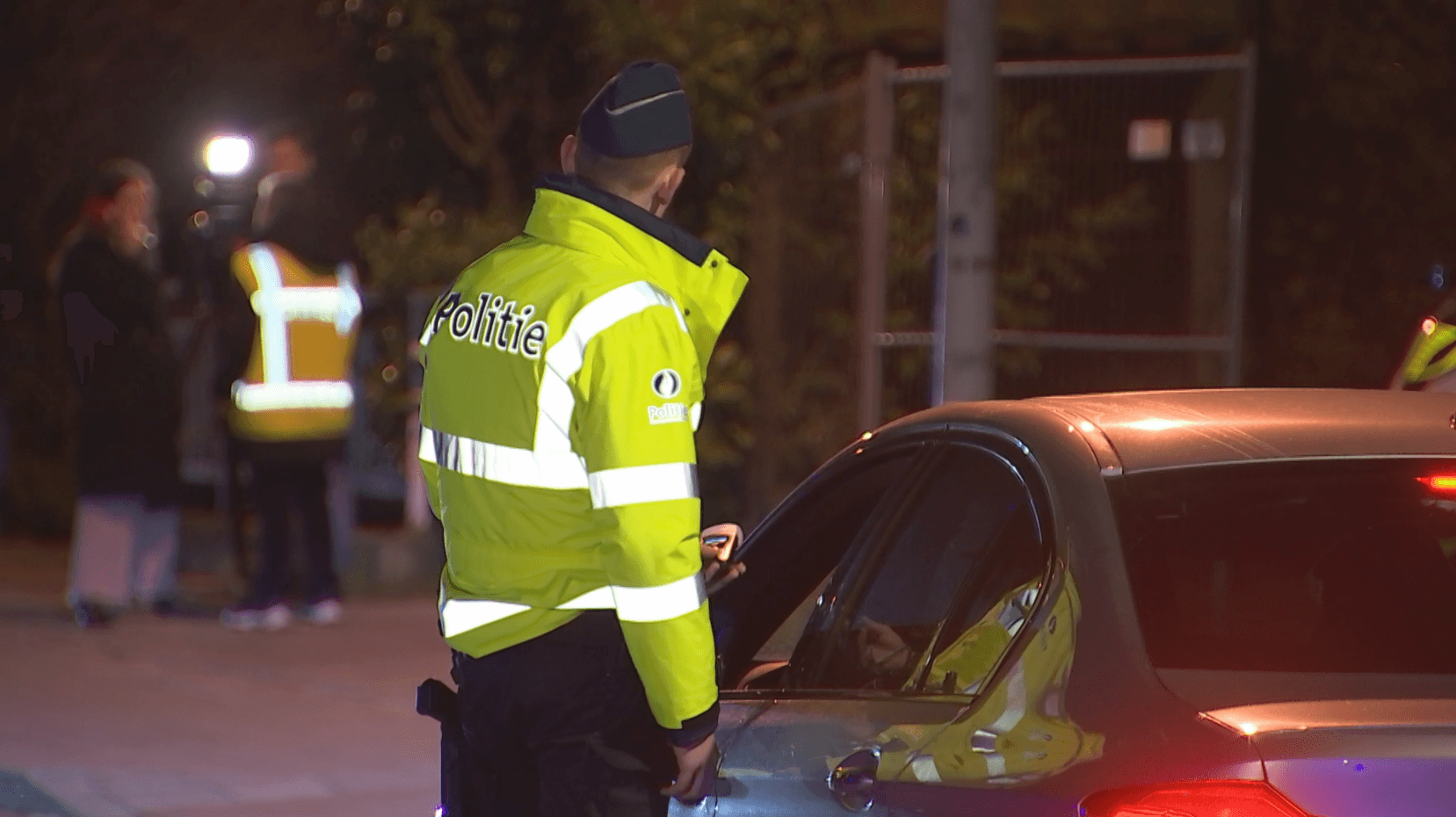 18 bestuurders lopen tegen de lamp bij alcoholcontrole in Rivierenland ...