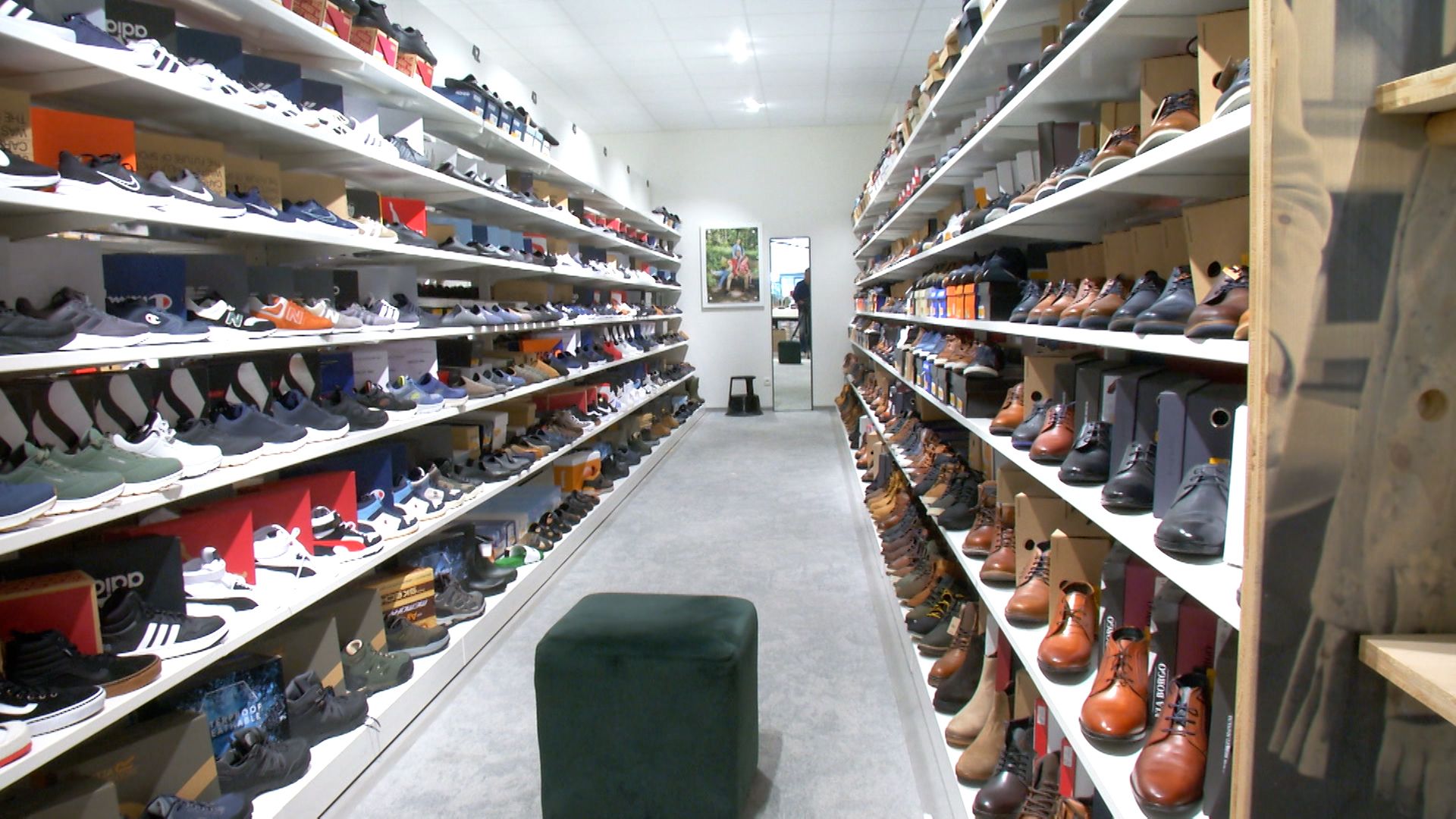 Nieuwe Torfs-winkels in Mechelen en Rijkevorsel | RTV