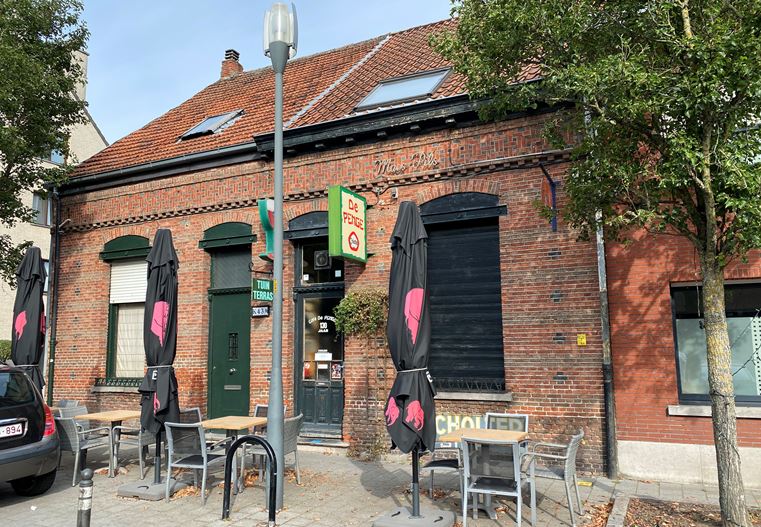 Monument verdwijnt: oudste café van Turnhout De Penge is dicht | RTV