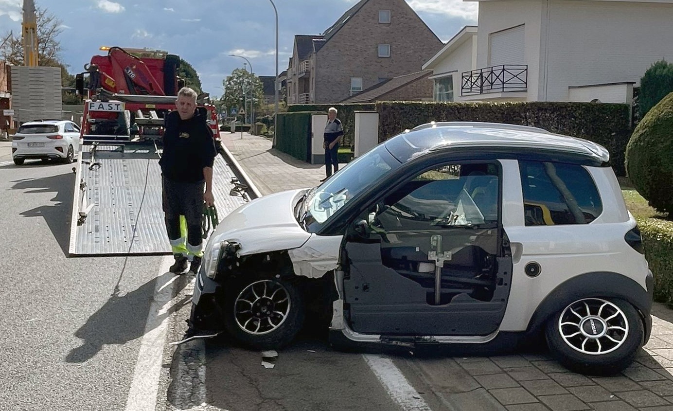 Frontale botsing in Herenthout | RTV