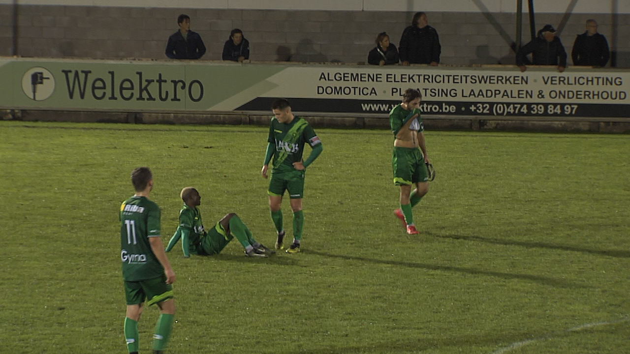 Wezel pakt de leidersplaats na winst op Sint-Lenaarts | RTV
