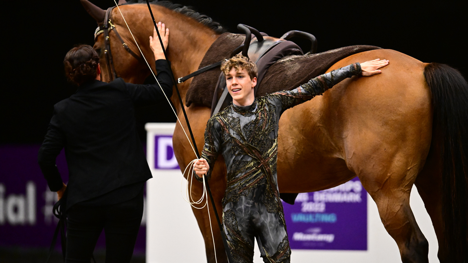 Retienaar Sam Dos Santos genomineerd als 'Rising Star' in paardensport ...