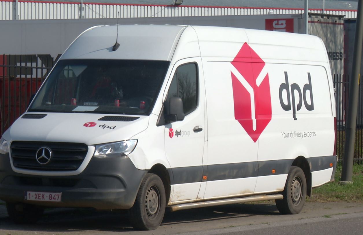 Man veroordeeld voor drugstraffiek via postpunten DPD | RTV
