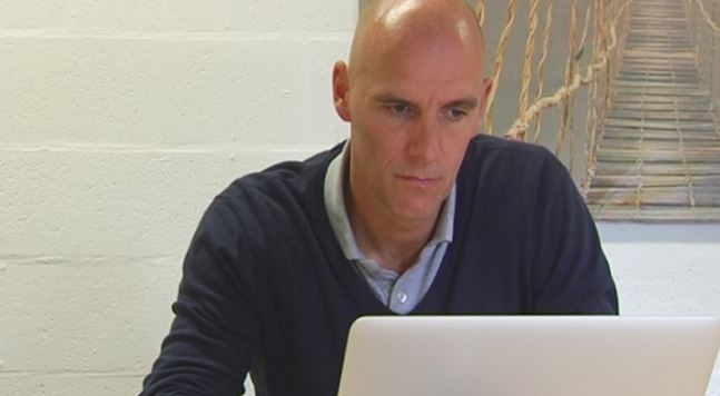 Johan Van Herck stopt als kapitein van Belgische tennisploegen | RTV Johan Van Herck stopt als kapitein van Belgische tennisploegen | RTV