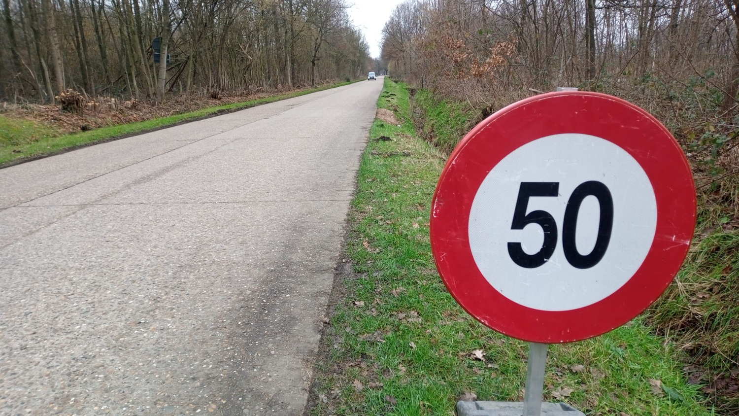 Beerse legt zone 50 op in 15 straten ten noorden van kanaal | RTV