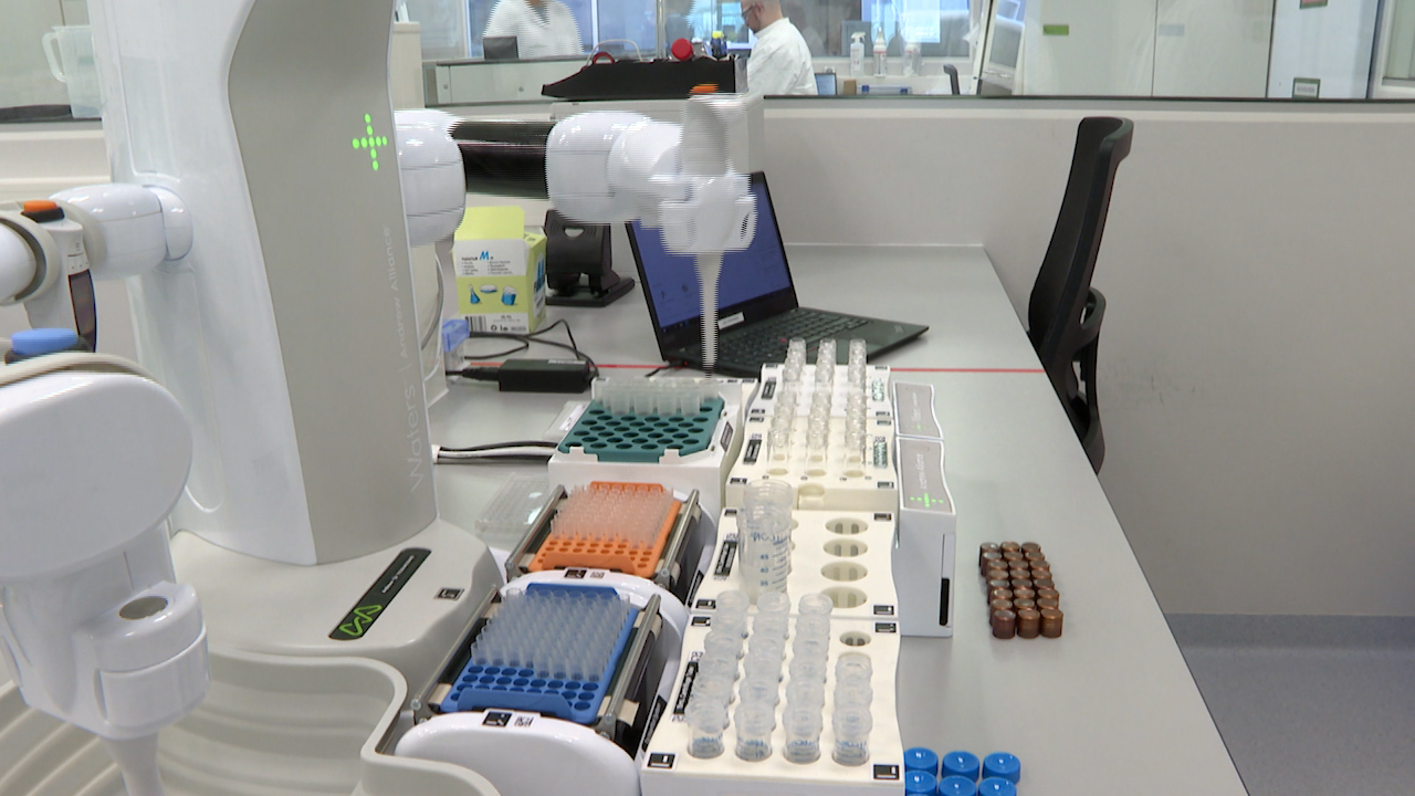 Sanofi Geel is een 'Factory of the Future' | RTV