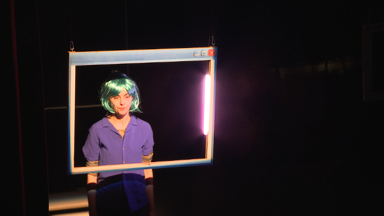 Alice in Randomland: een eigentijdse versie van een bekend verhaal | RTV