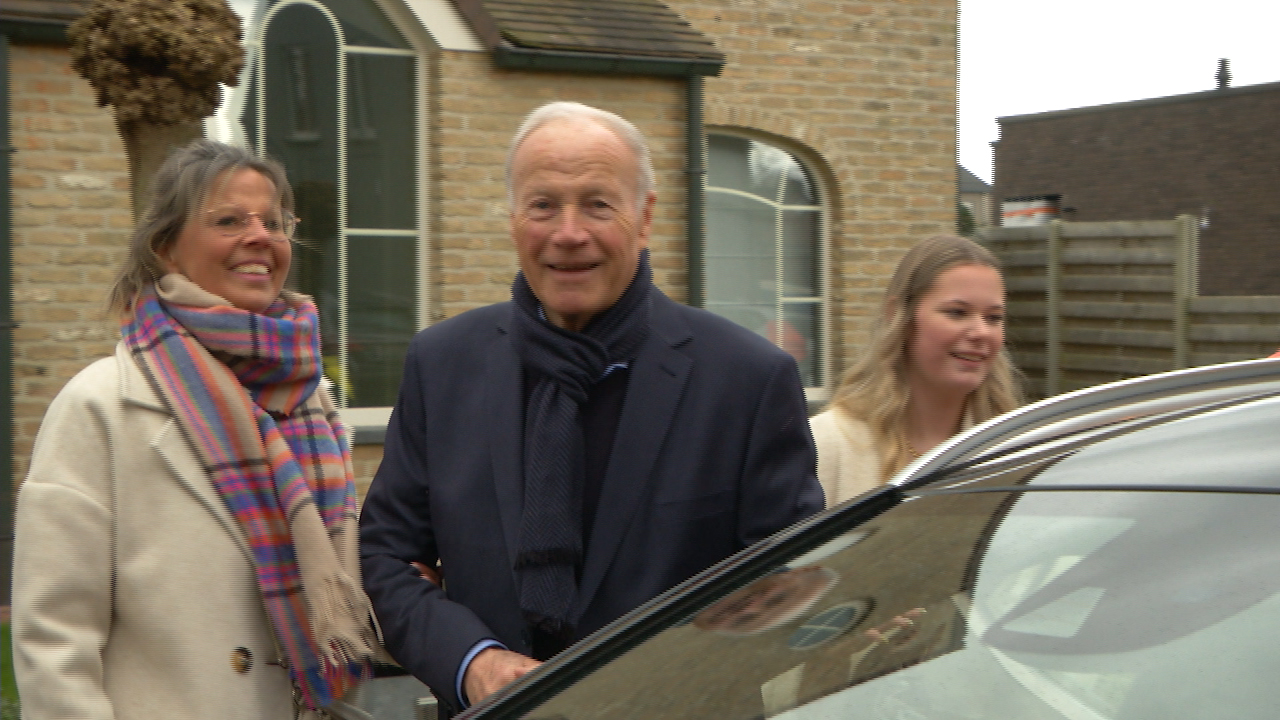 Marc Dex viert zijn tachtigste verjaardag met familie en vrienden in ...