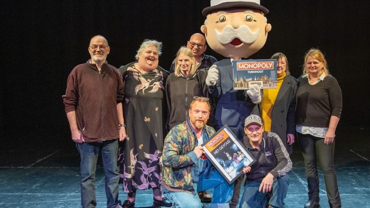 Dansschool krijgt laatste vakje op Turnhoutse Monopoly | RTV Dansschool krijgt laatste vakje op Turnhoutse Monopoly | RTV