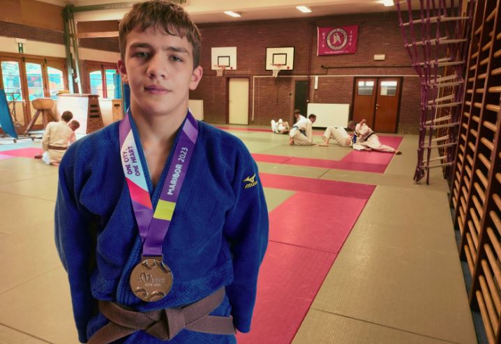 VIDEO: Zilveren medaille voor jonge judoka van Samurai Eindhout | RTV