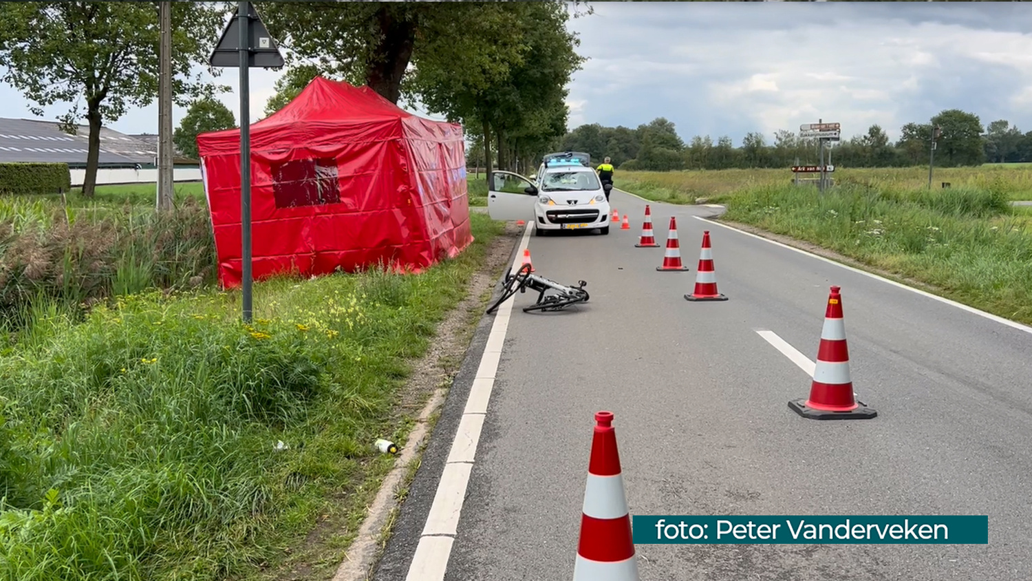 VIDEO: Tragisch ongeval: fietser verongelukt in Geel | RTV