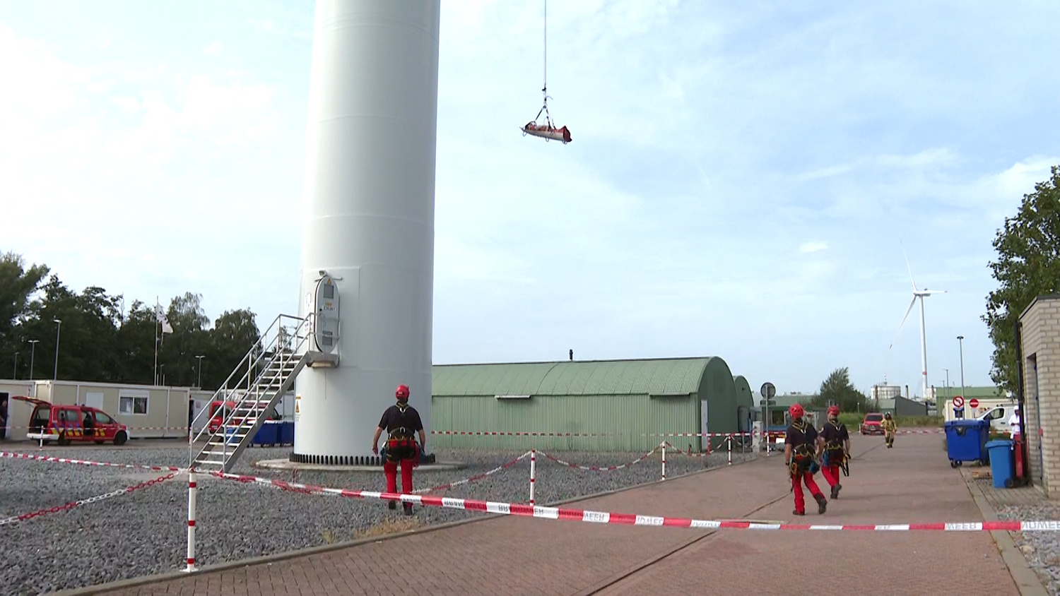 Rampoefening in windturbine Janssen Pharmaceutica in Geel | RTV