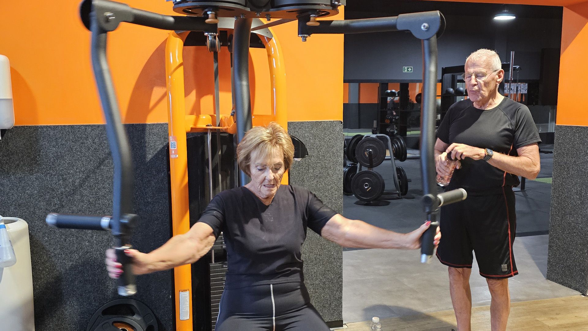 Jacintha (78) en Frans (80) blijven fit met krachttraining: "Zolang we ...
