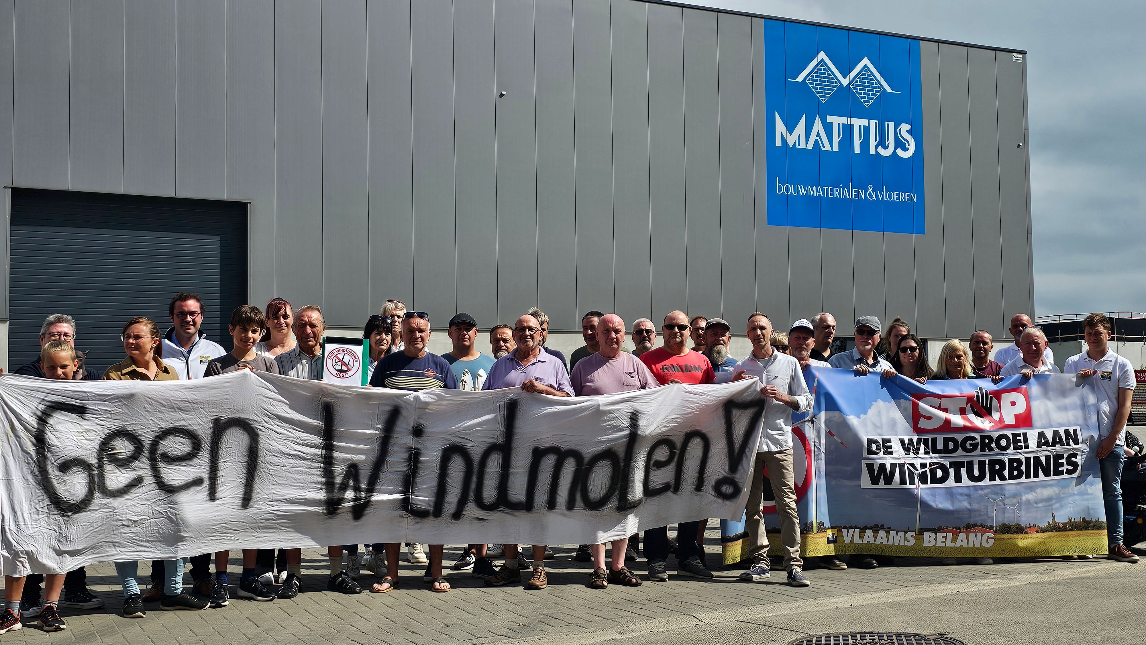 Porno de gela rojas departed with a broad grin on my face.