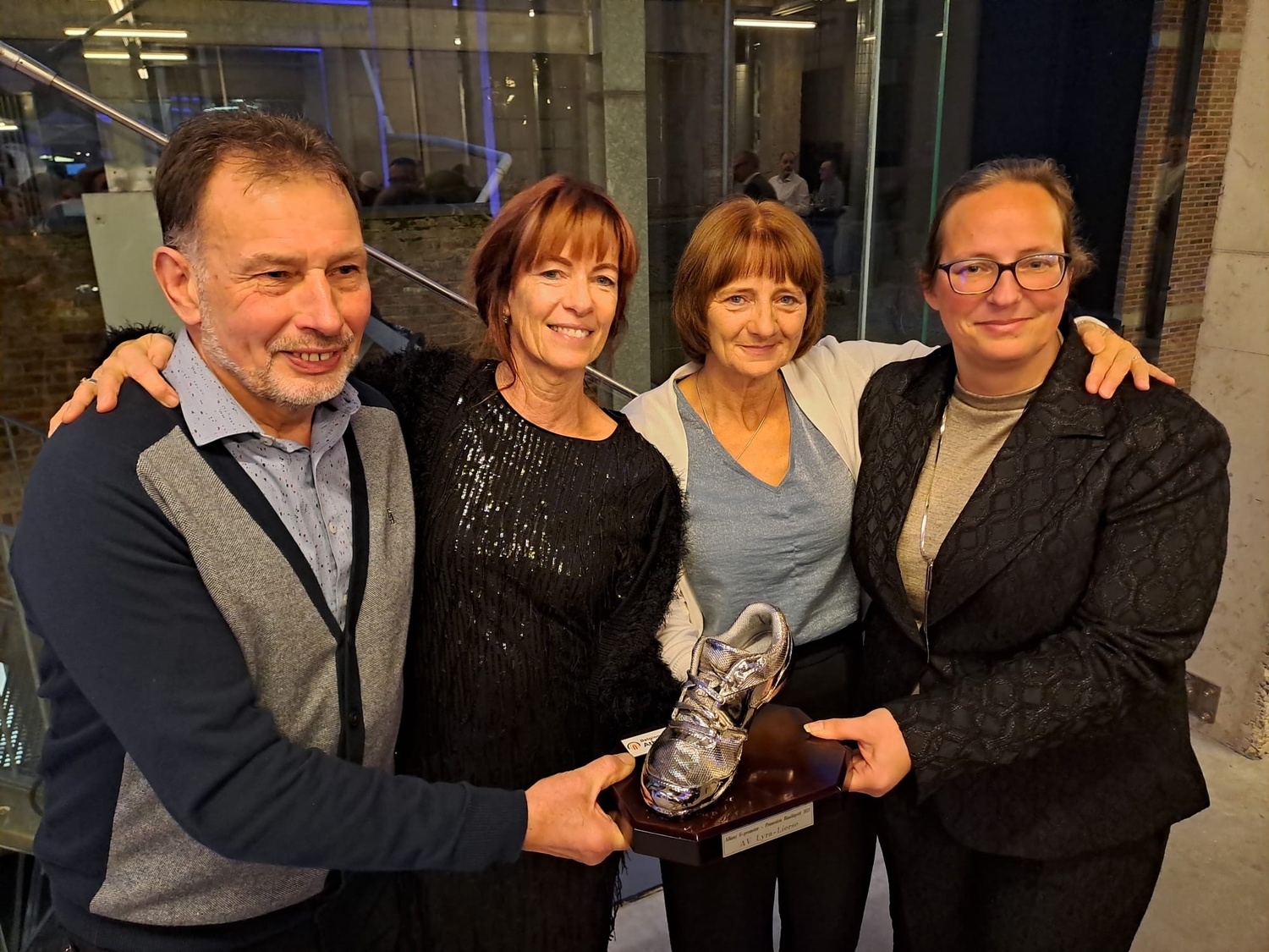 AC Lyra-Lierse bekroond als G-sportpromotor van 2023 | RTV