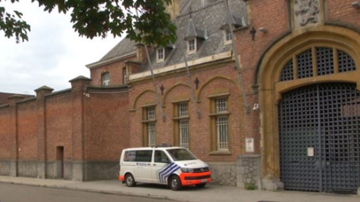 Turnhoutse geïnterneerden schrijven verontrustende brieven naar nieuwsredactie Apache | RTV