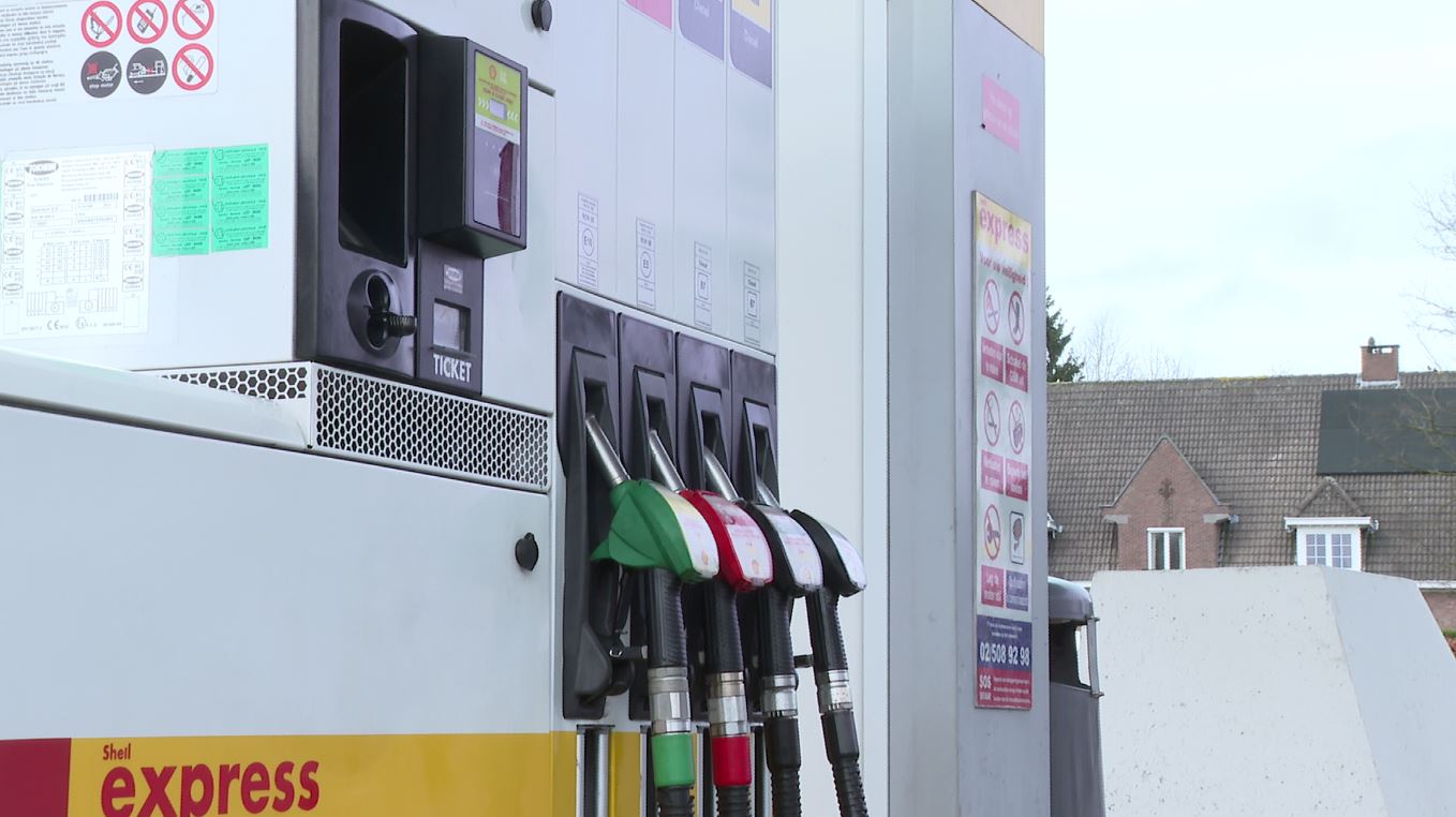 Nu ook problemen gemeld na tankbeurt bij Shell Express in Vlimmeren | RTV
