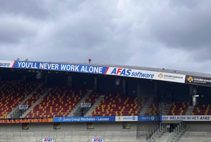 KV Mechelen strikt linksback van RSCA Futures | RTV