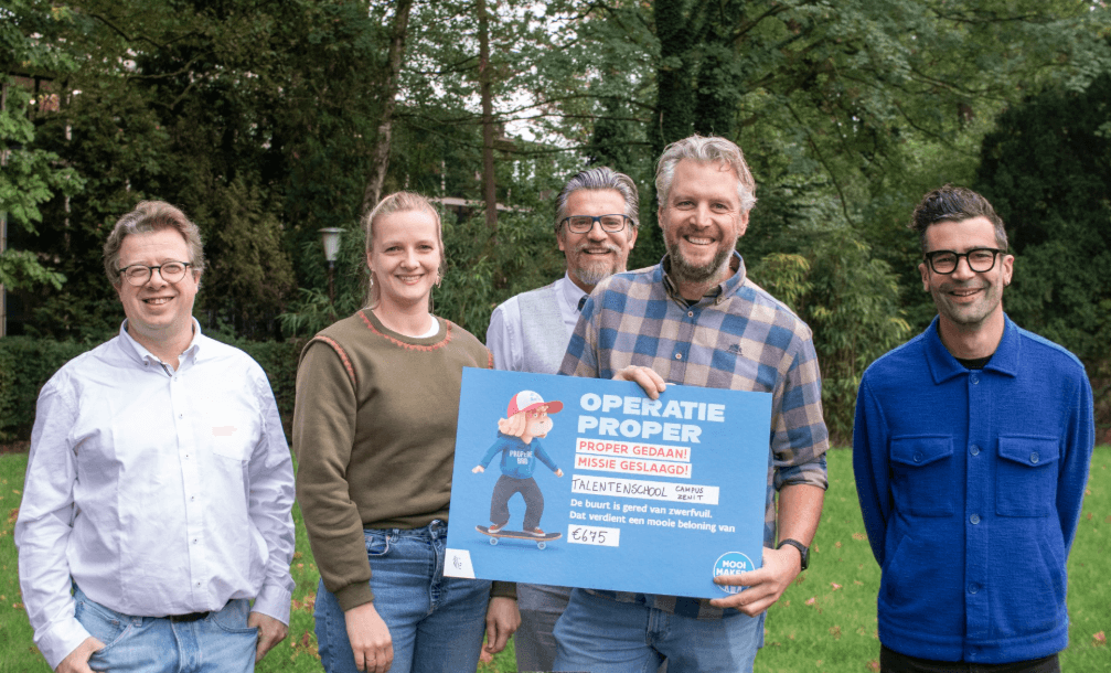 Cheque voor Talentenschool Turnhout na deelname aan Operatie Proper | RTV