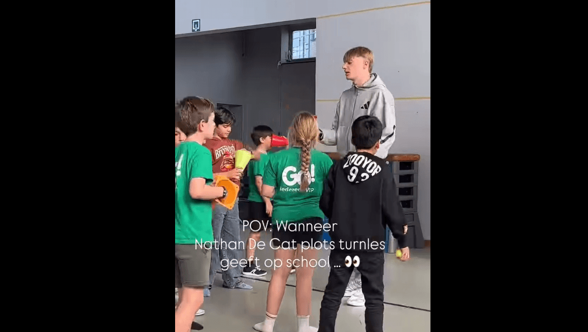 Jonge Anderlecht-ster Nathan De Cat geeft sportles in Bornem | RTV