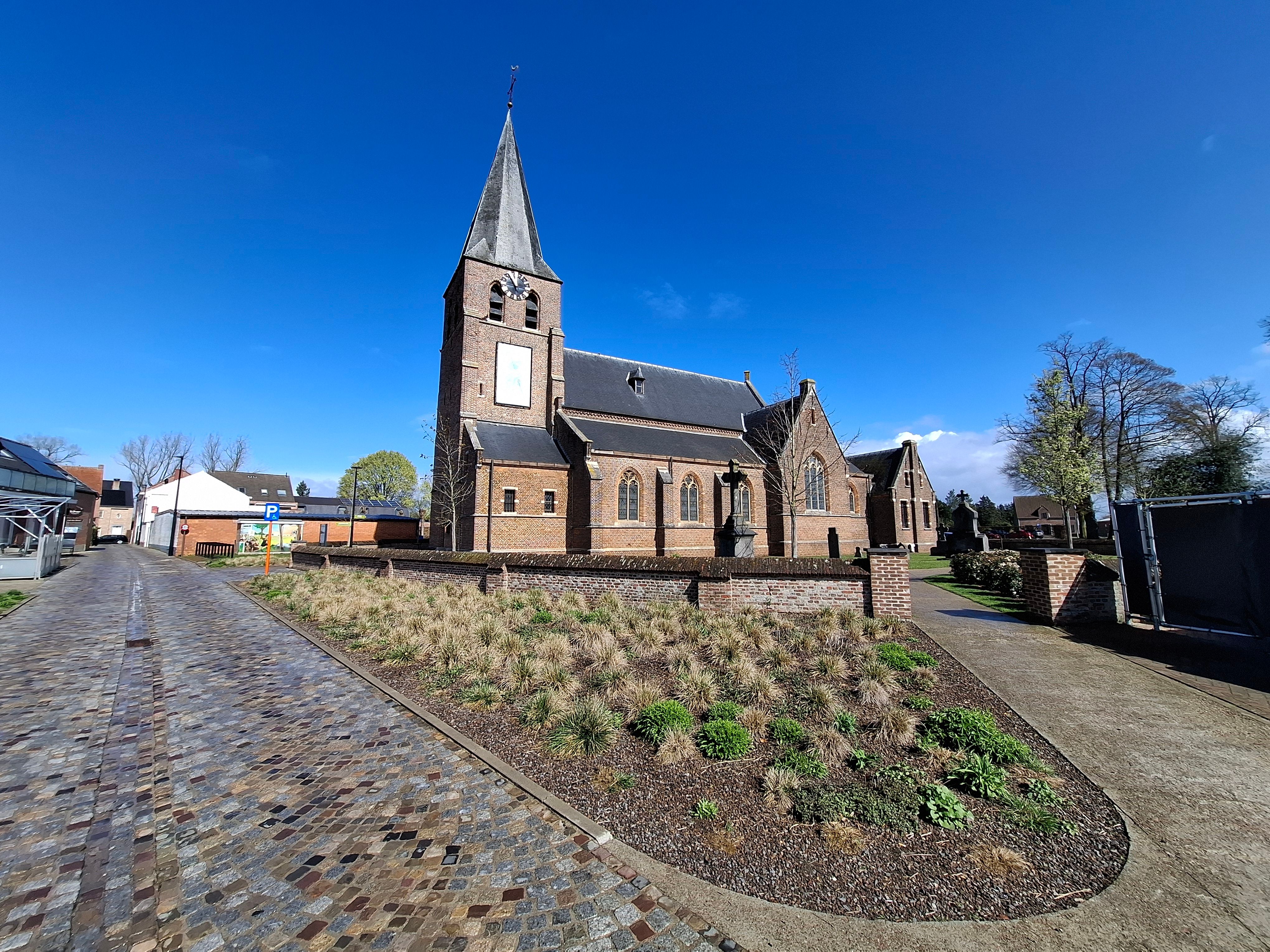 Lille zoekt partner voor nieuwe invulling kerk Poederlee: “Opnieuw een ...