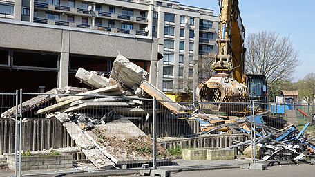 Sloop gebouwen Gandhiwijk | RTV