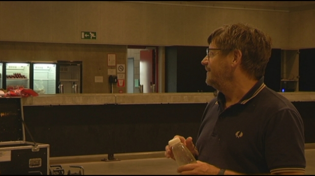 Nigel Williams klaar voor Verklapt in Geel | RTV