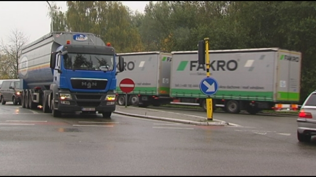 N14 betalend voor vrachtwagens | RTV
