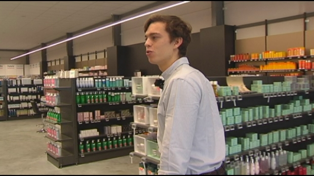 Grootste apotheek van het land opent in Geel | RTV