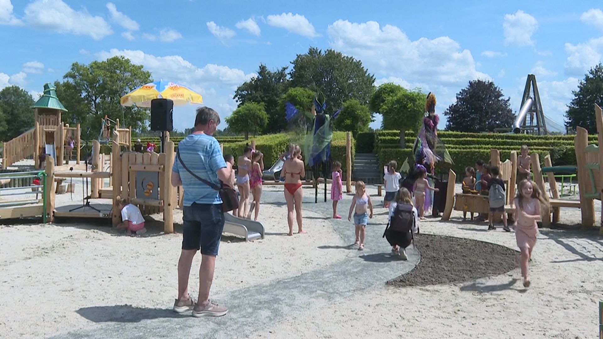 Nieuwe speeltuin De Nekker toegankelijk voor iedereen | RTV