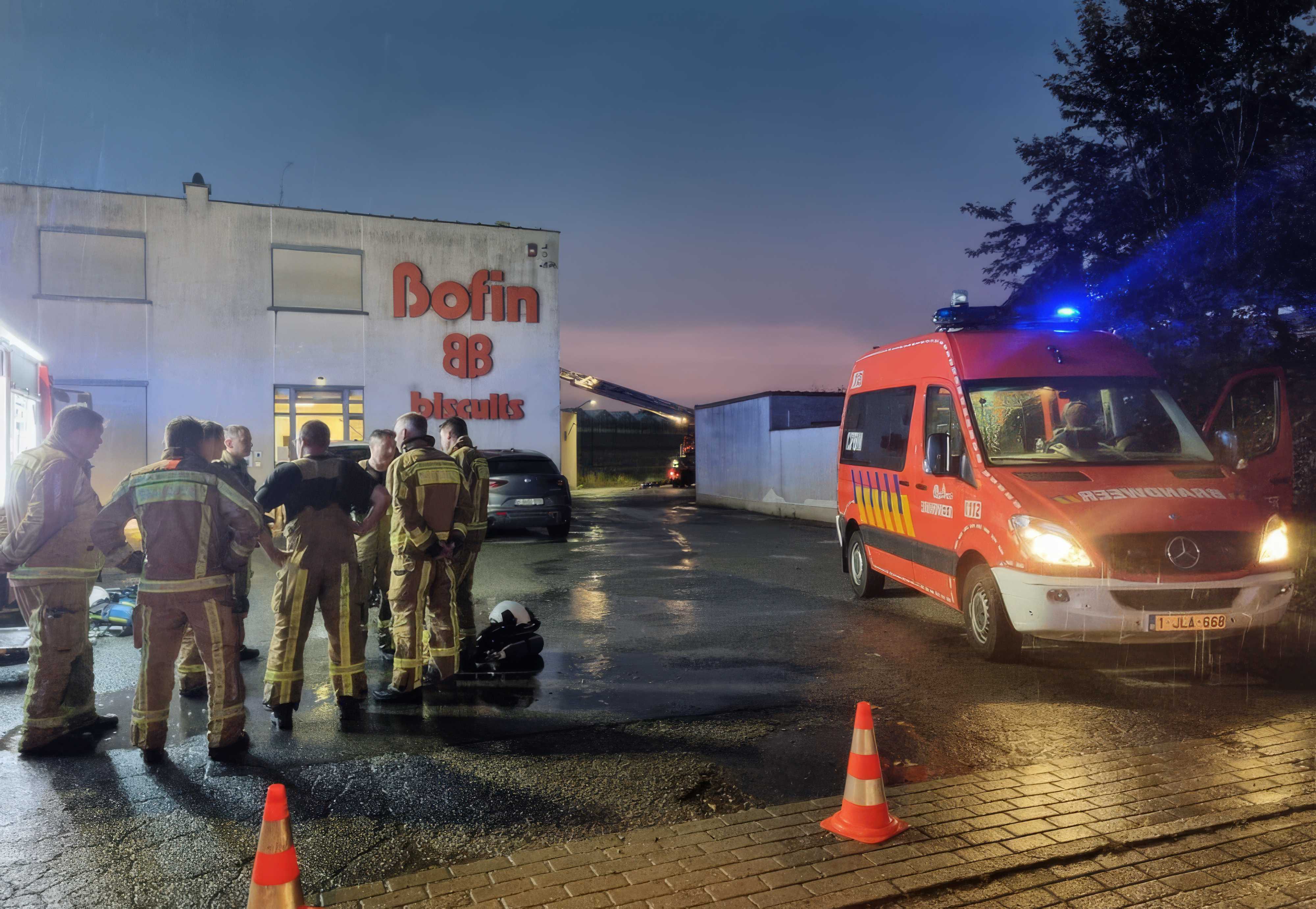 Brand bij koekjesproducent Bofin: “Transportband oververhit” | RTV