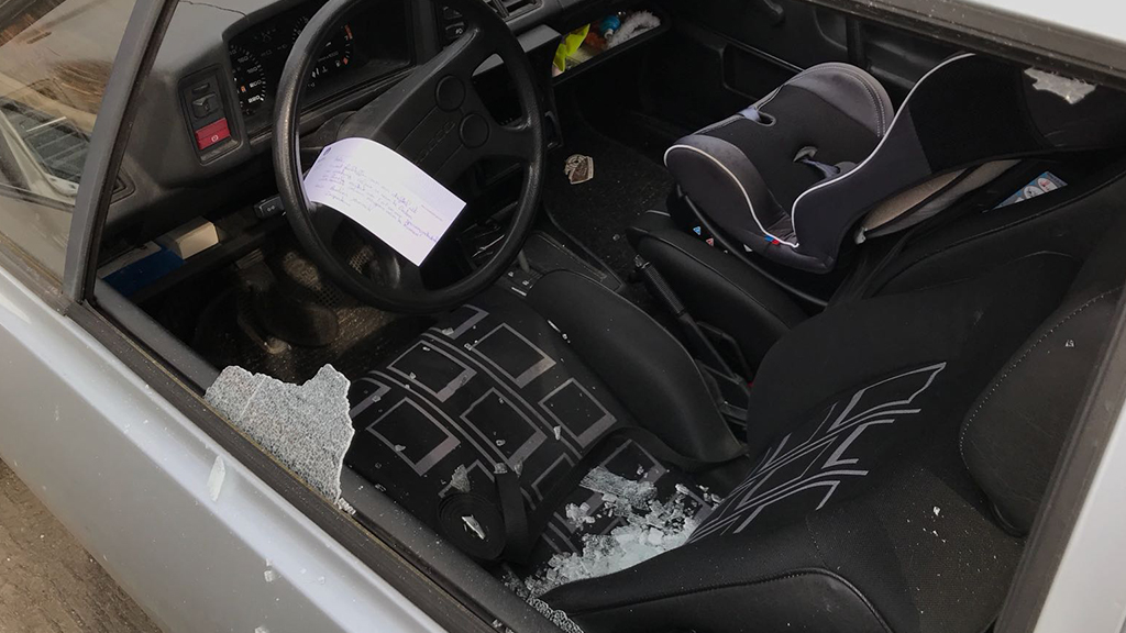 Auto-inbrekers op ronde in Muizen | RTV