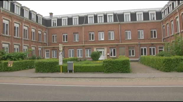 Oud rusthuis mag niet gesloopt worden | RTV