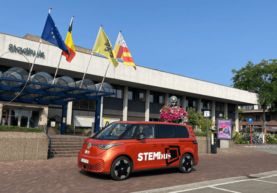 RTV peilt naar uw mening: Stembus trekt langs alle gemeenten | RTV