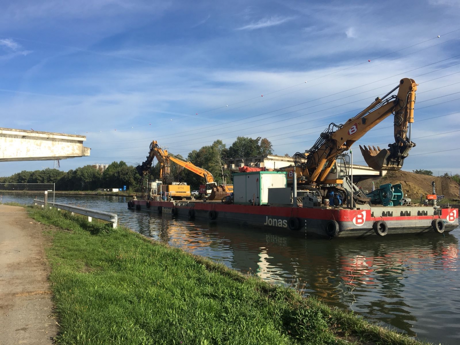 Afbraakwerken brug Eindhout zijn gestart | RTV