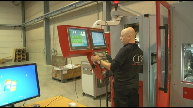 Bedrijf in Kessel ontwikkelt eerste machine die diamanten in juwelen ...