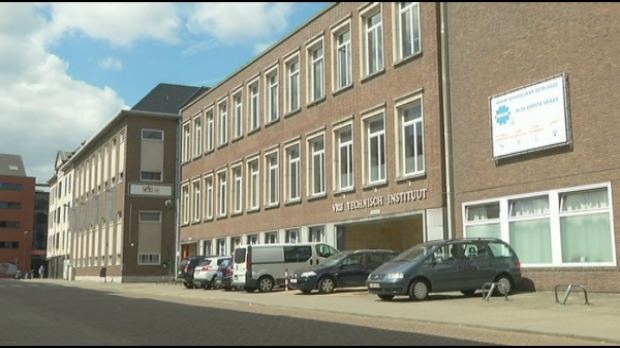 Leerlingen VTI Lier bepalen eigen lestempo met flexles | RTV