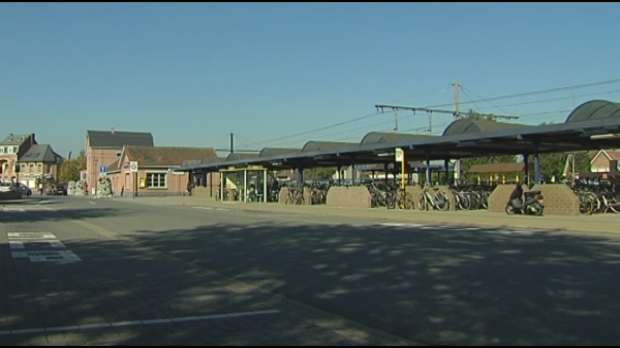 Steekpartij aan station Puurs-Sint-Amands | RTV