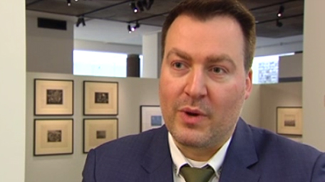 Christophe Busch moet de Kazerne Dossin meteen verlaten | RTV