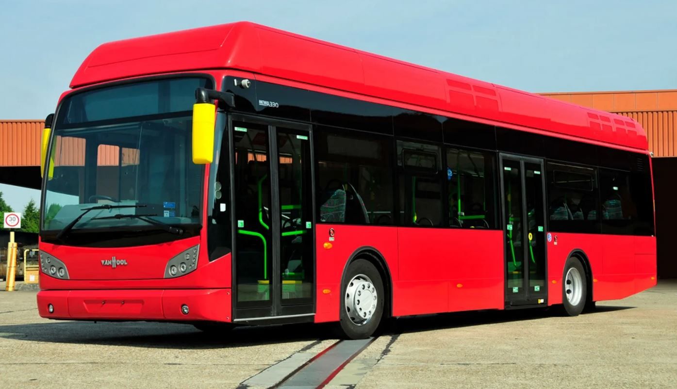 Waterstofbus verdrongen door elektrische bus | RTV